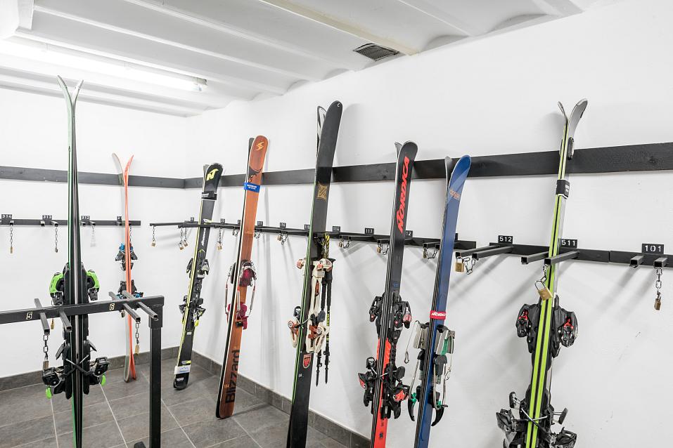Ski lockers - Riu Nere Mountain Hotel & Apartments